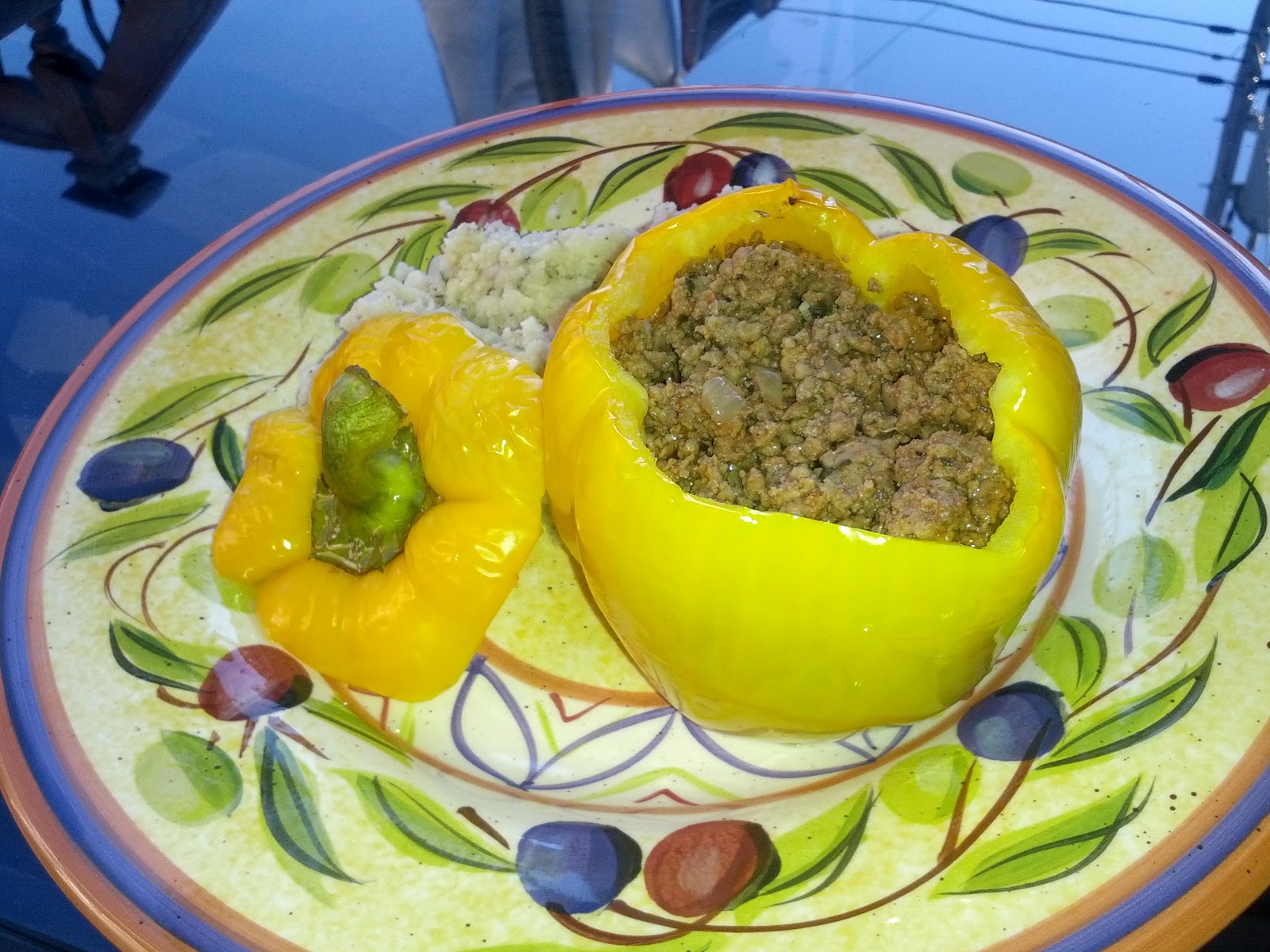 Guide Paléo: Piments farçis aux boeuf haché